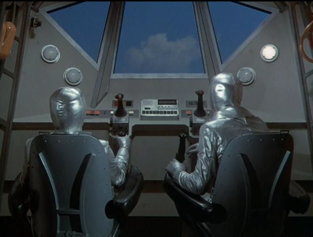 LAND OF THE GIANTS PHOTO GALLERY #08